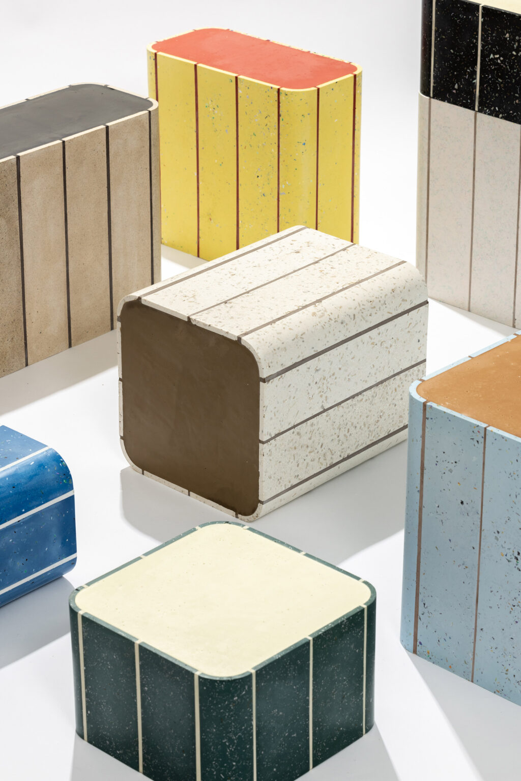 Work_Tile Furniture – LAB.CRETE | 랩크리트